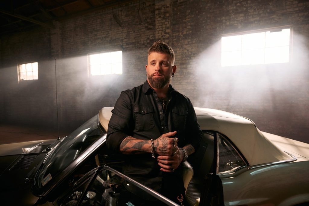 Brantley Gilbert brings grit, reflection to Timber Rock Amphitheater ...
